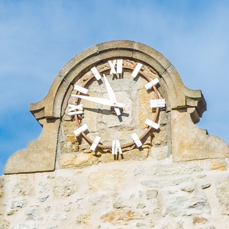 On Working With the French 2 - The 35 Hour Work Week - Deep Heart of France