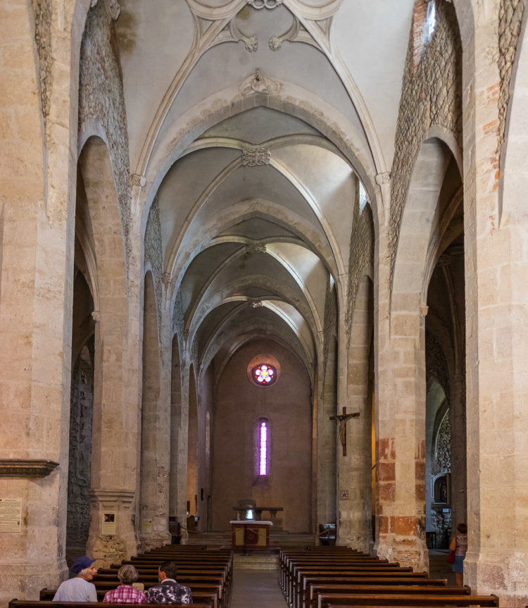 Visit medieval Pérouges - one of France's official "Most Beautiful ...