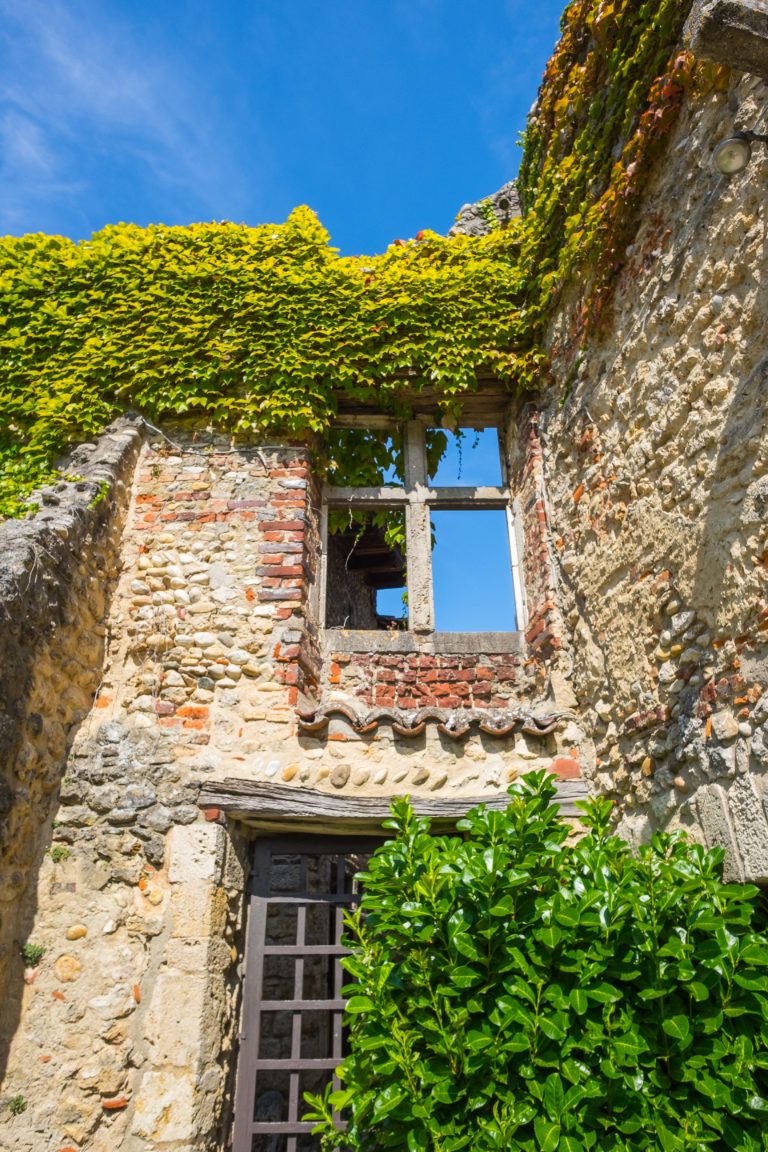 Visit medieval Pérouges - one of France's official "Most Beautiful ...