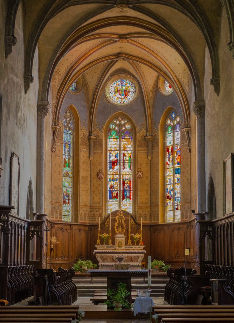 Visit the ancient Abbey at Mozac in the Deep Heart of France - Deep ...
