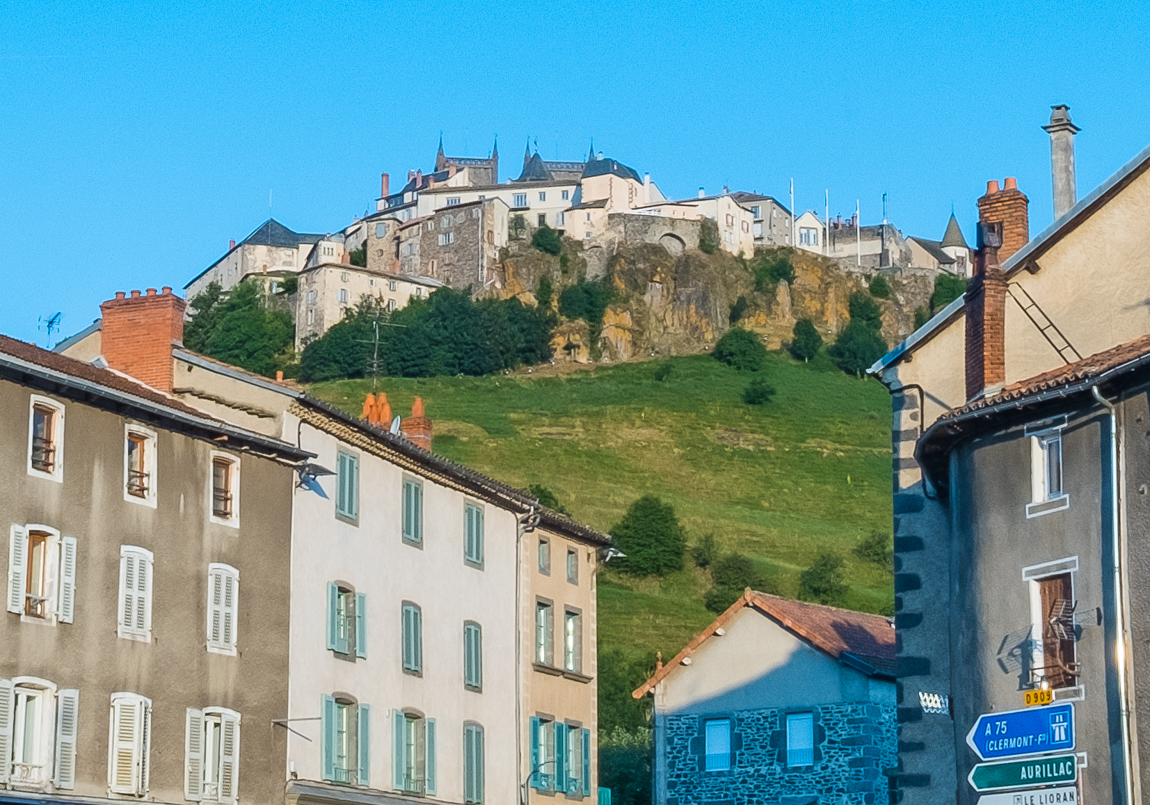 Saint Flour is a "Town for All Centuries" in the deep heart of France ...
