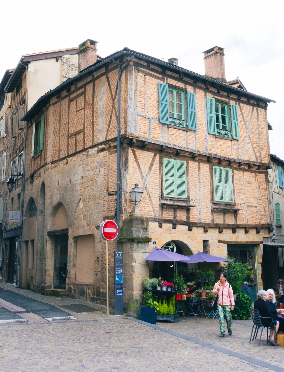 Discover Figeac – a window into the 12th century in the deep heart of ...